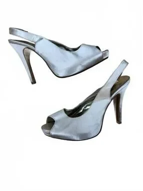 Kelly & Katie | Shoes | Kelly Katie Champagne Peep Toe Slingback Heels ...